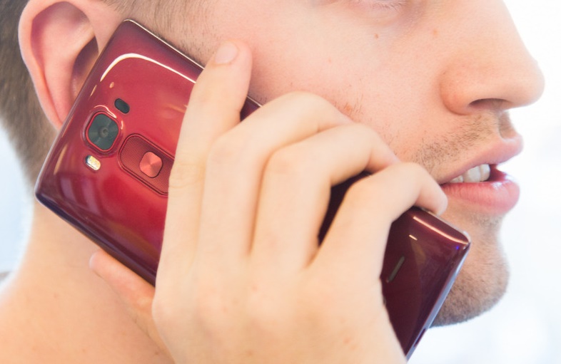 Apelul care vă poate duce la sapă de lemn. Ce era să pățească un arădean!