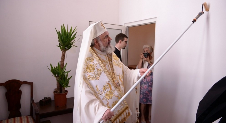 222,88 % s-a votat în satul în care s-a născut preafericitul Daniel ...