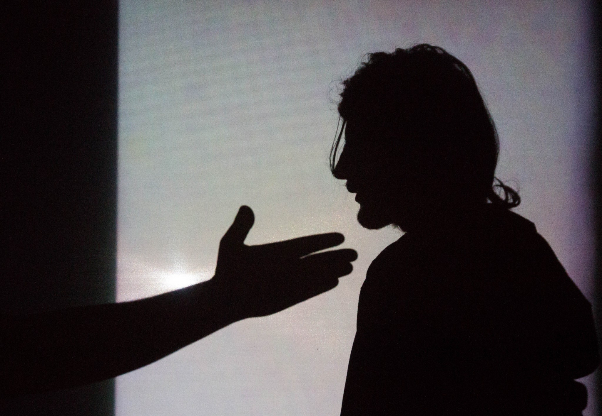 O nouă reprezentație a spectacolului “Prometeu rău înlănțuit”, la Casa ...