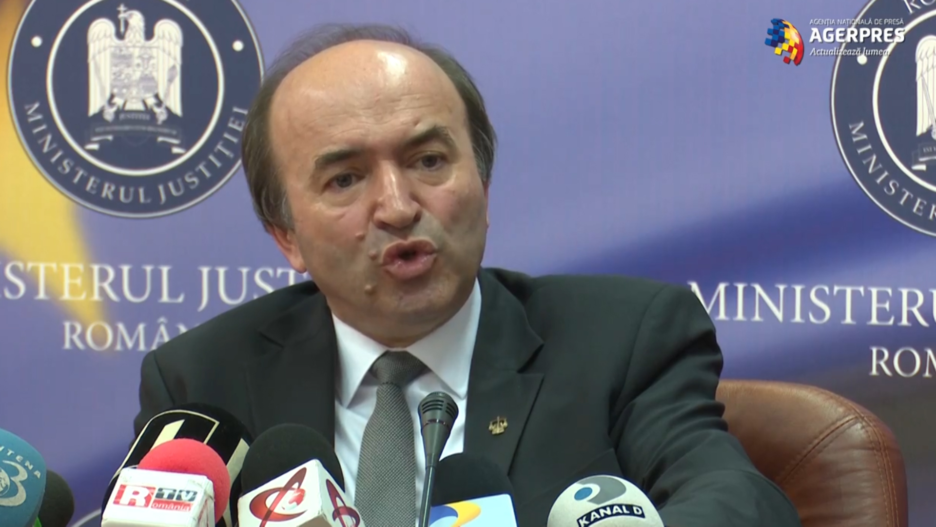 Tudorel Toader, internat la Spitalul de Neurochirurgie din Iași