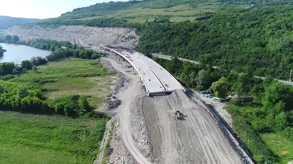 Cum arată vestitul ”Deal cu lilieci” prin care va trece lotul 4 din ...