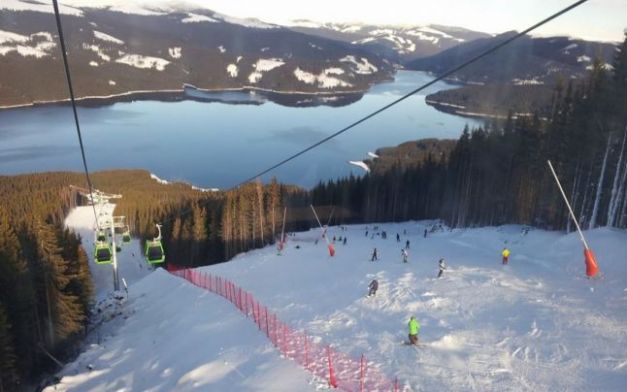 Pregătirile pentru inaugurarea celui mai mare domeniu schiabil din ...