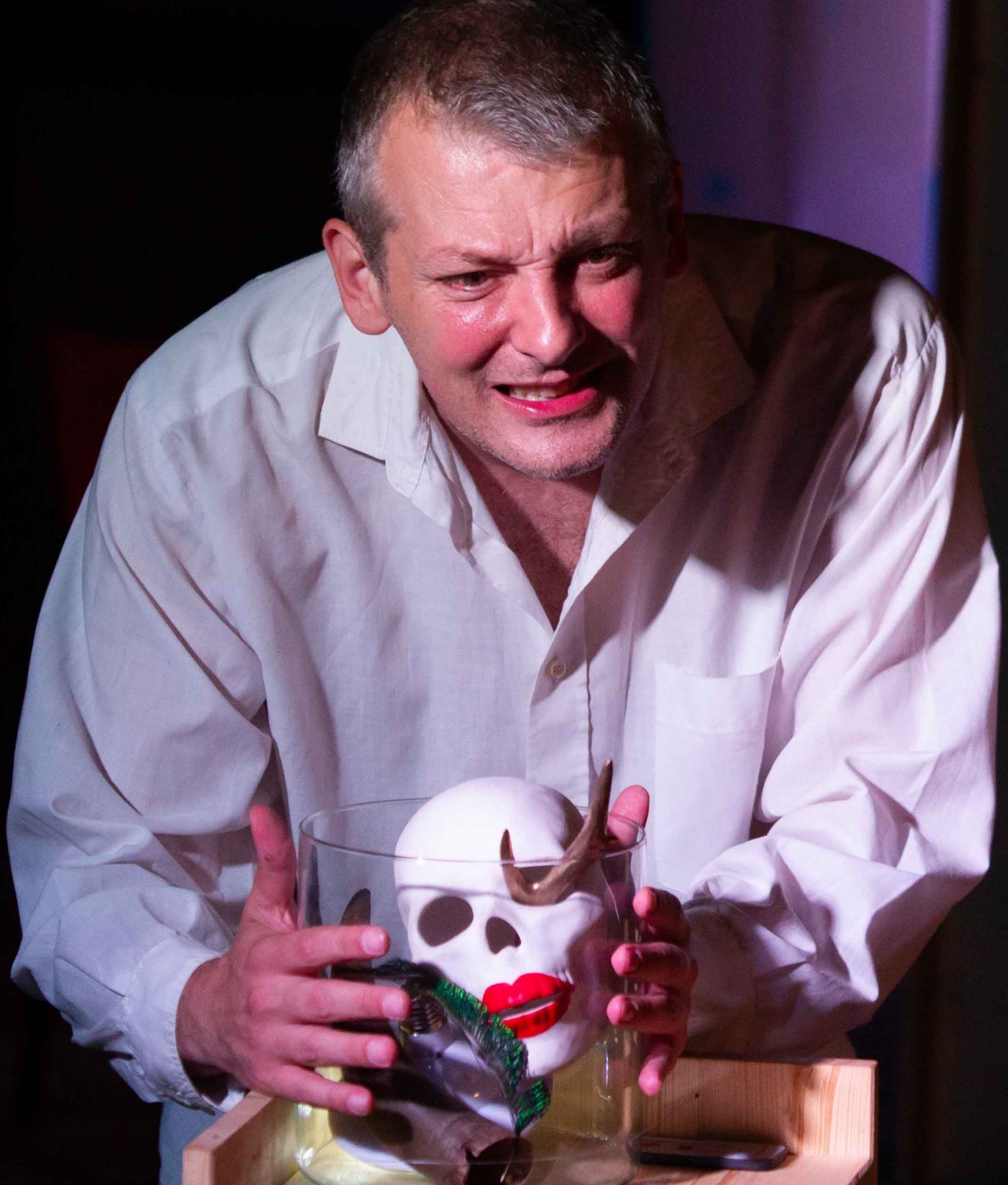 Că vremile ieşitu-şi-au din matcă