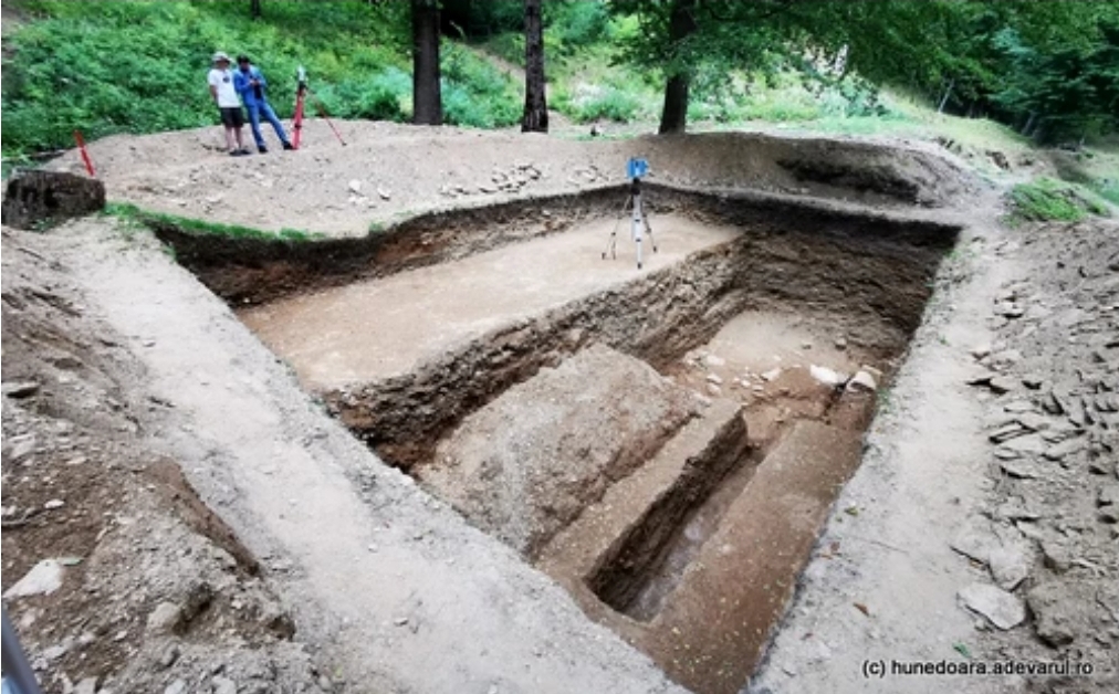 Descoperiri uluitoare la cea mai importantă cetate dacică din vestul țării