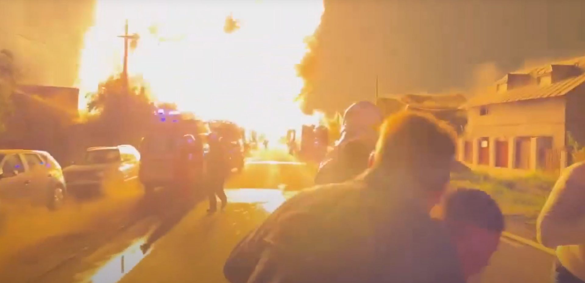 Explozie la Crevedia – 26 de pompieri au fost răniți în a doua explozie ...